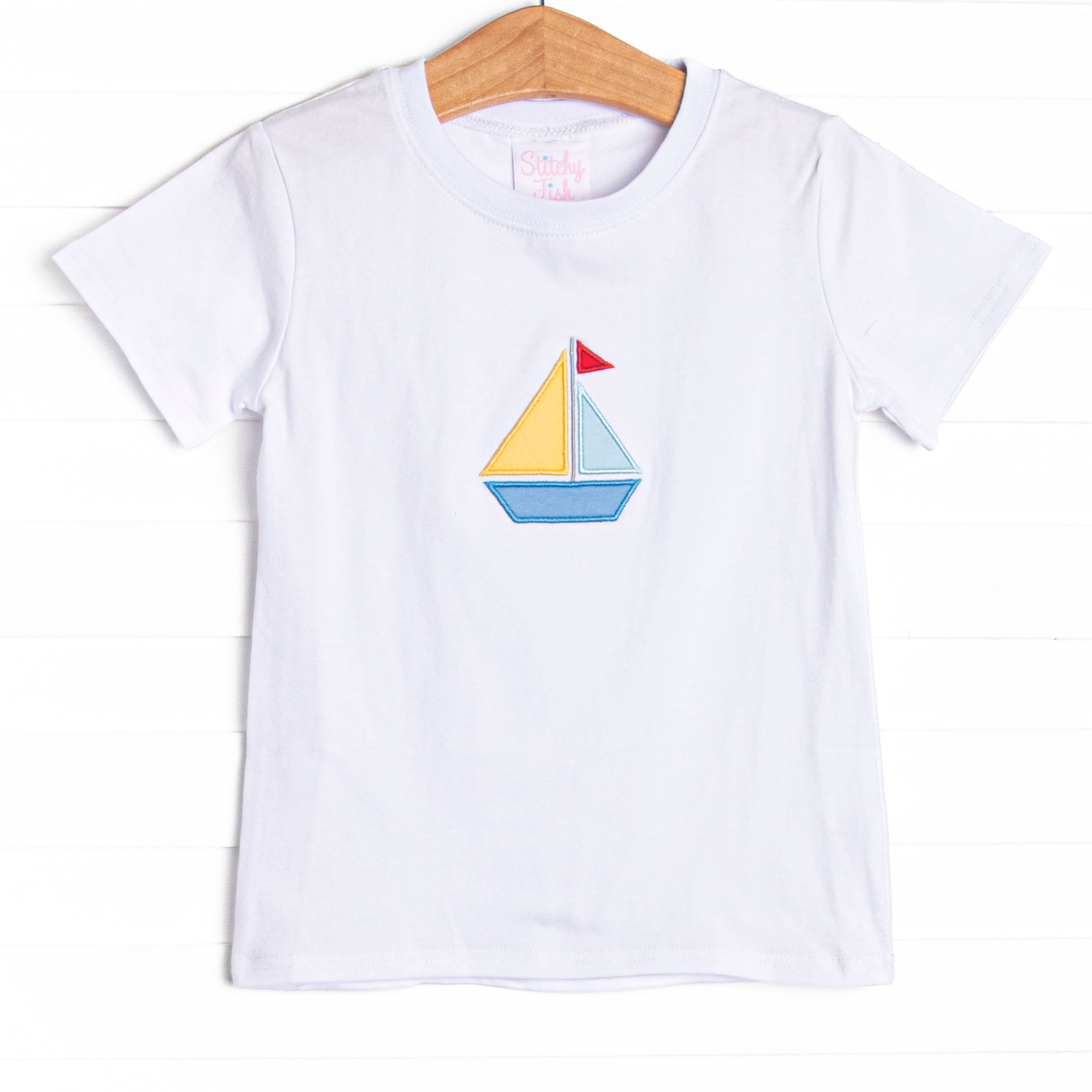 Sailboat Bay Applique Top, White – Stitchy Fish